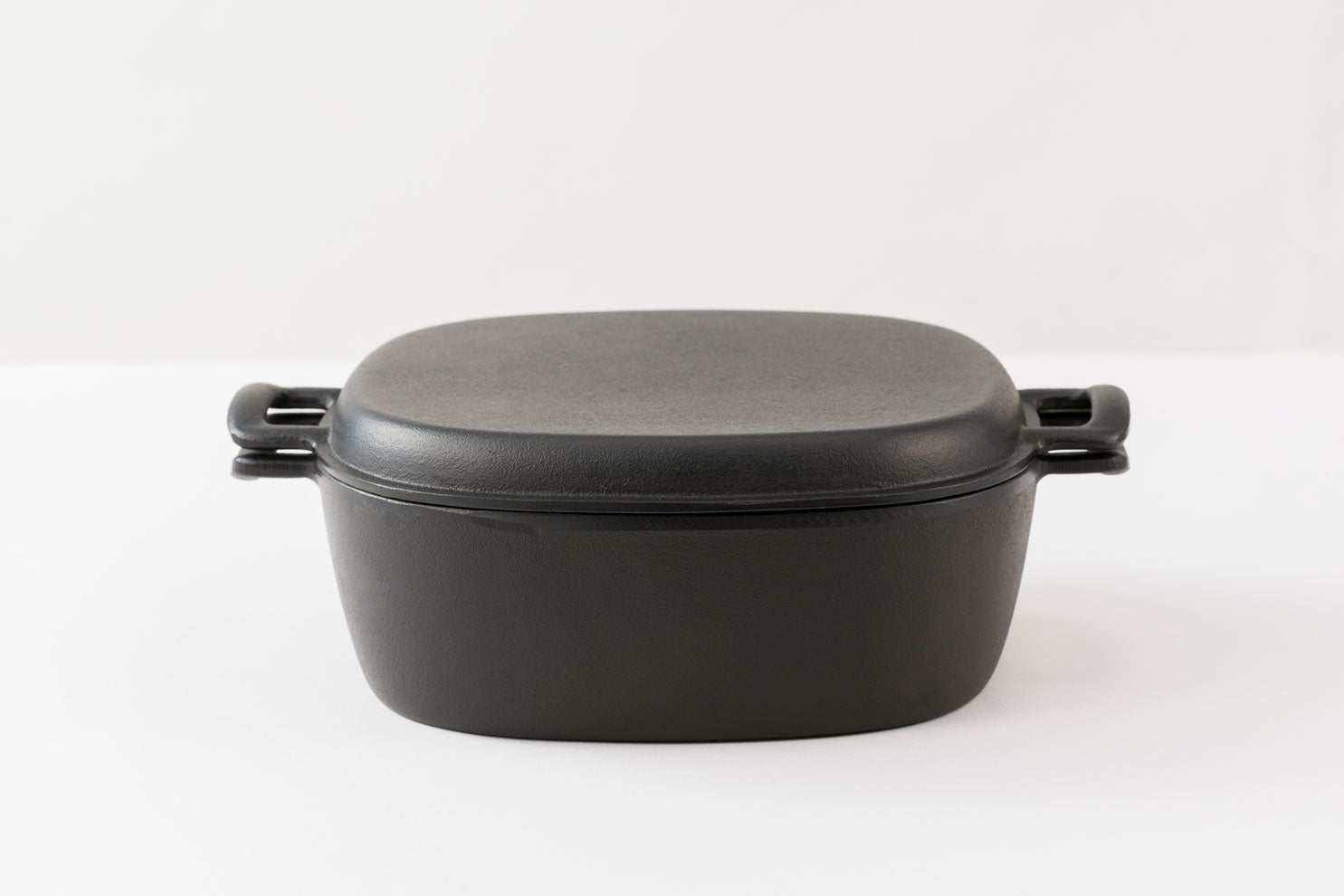 Two-handed all-purpose pot